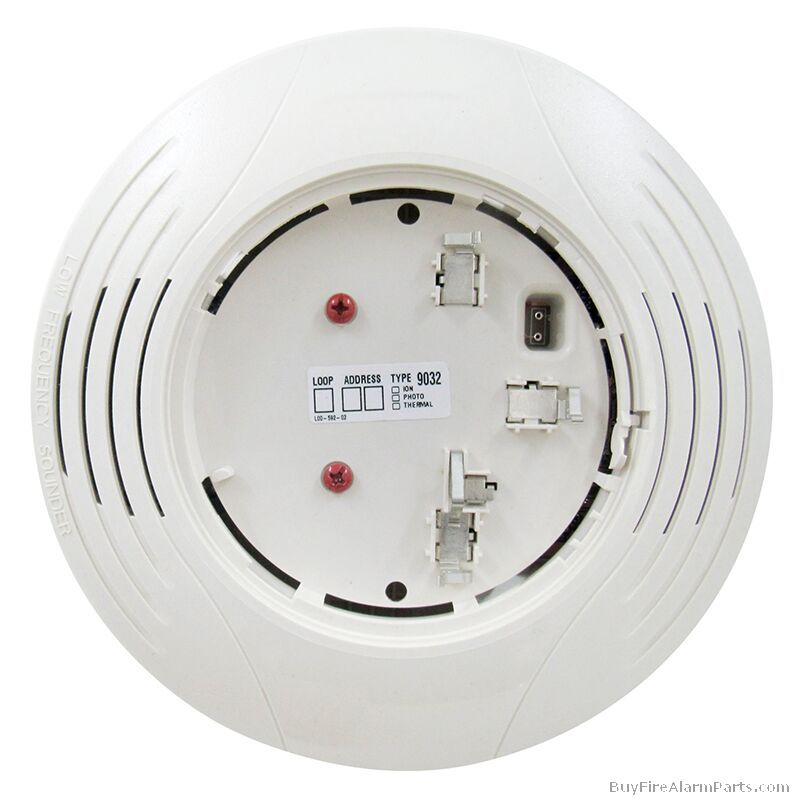 System Sensor B200S-LF Low Frequency Intelligent Sounder Base (White)